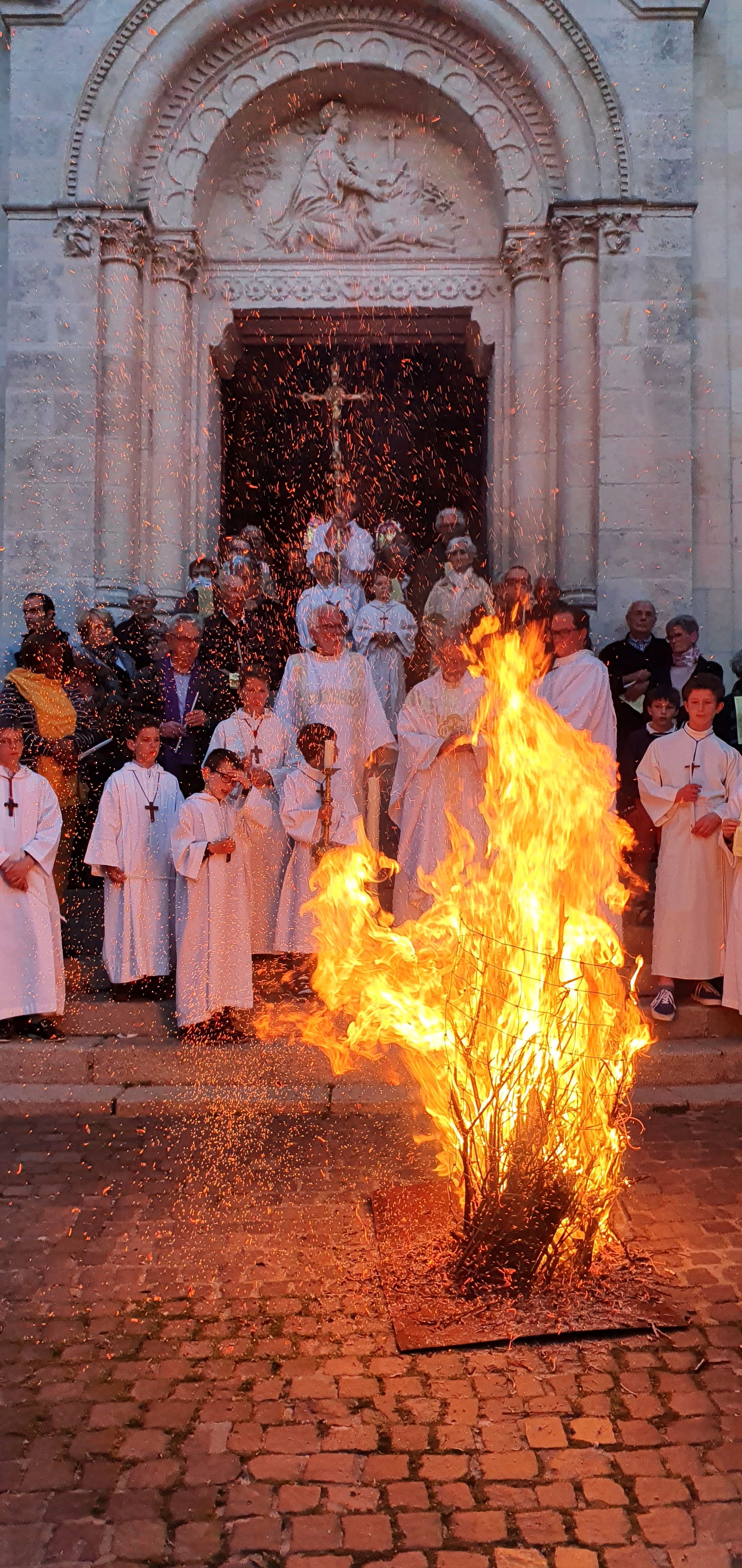 Christ est ressuscité, il est vraiment ressuscité. – Paroisse Notre ...